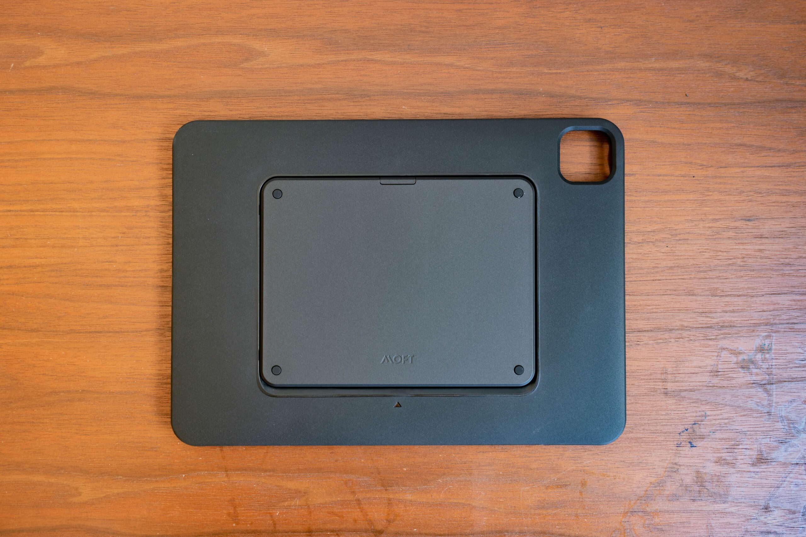 iPadスタンドが一体化したケース『MOFT Float』がめちゃくちゃ便利。｜spielen